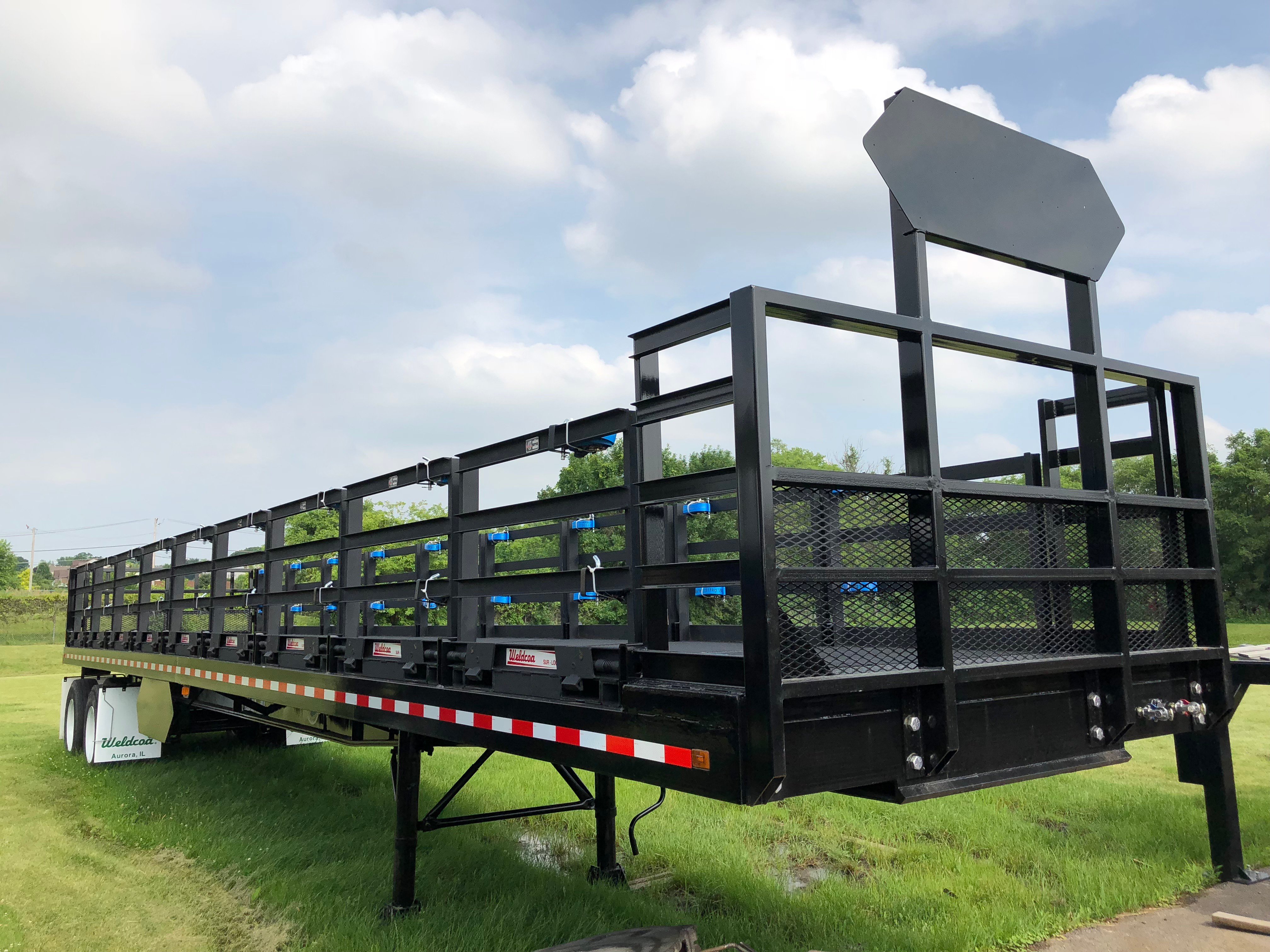 Sur-Loc Insta-Load Palletized Trailers | Weldcoa