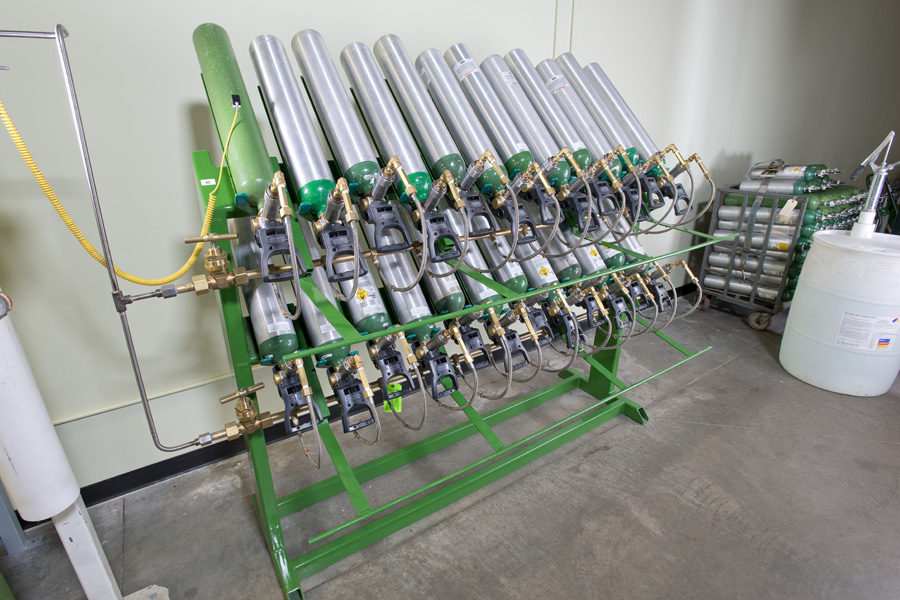 Medical Fill Racks | Weldcoa